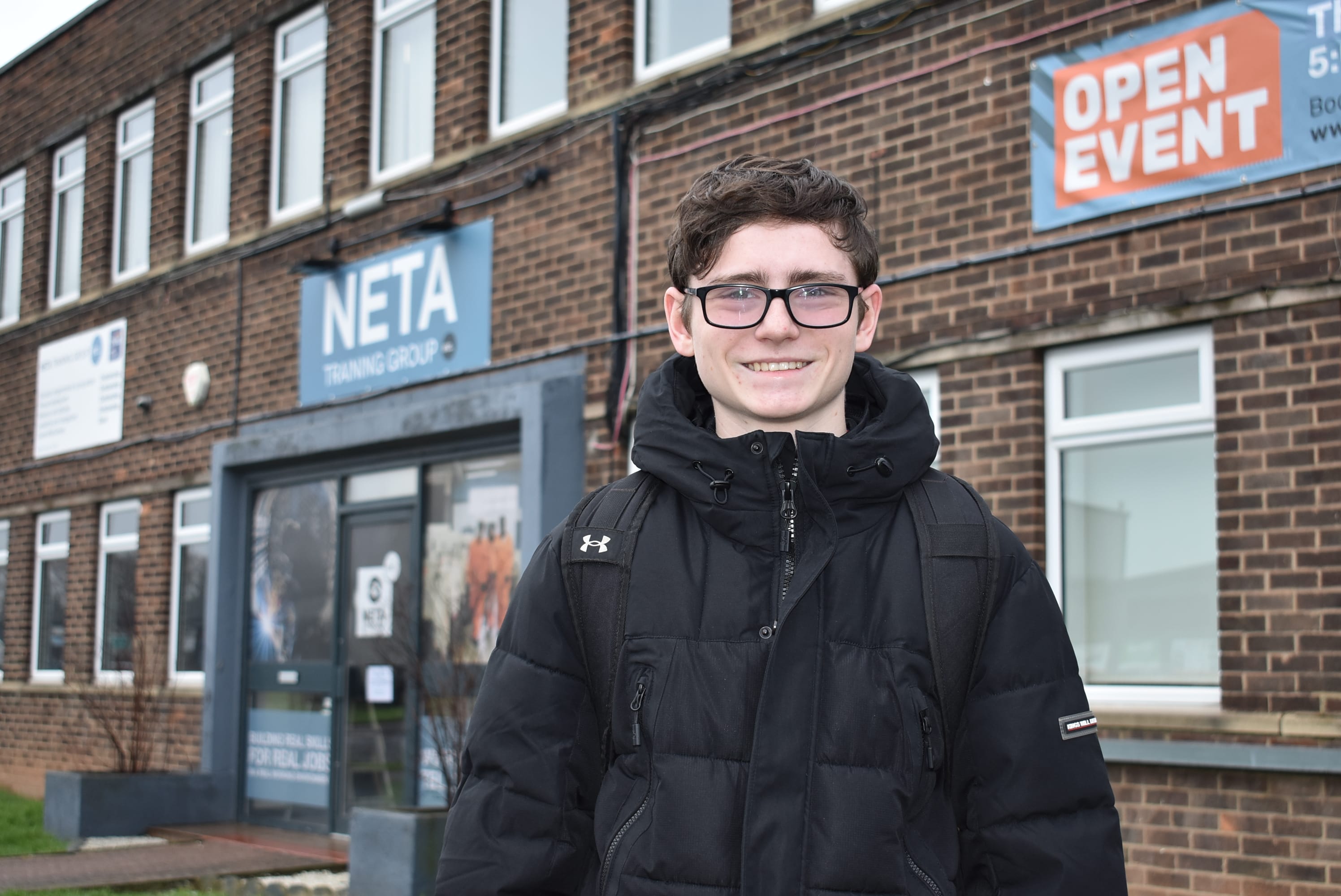 Skydive will give dad and lad’s fundraising efforts a flying start ...